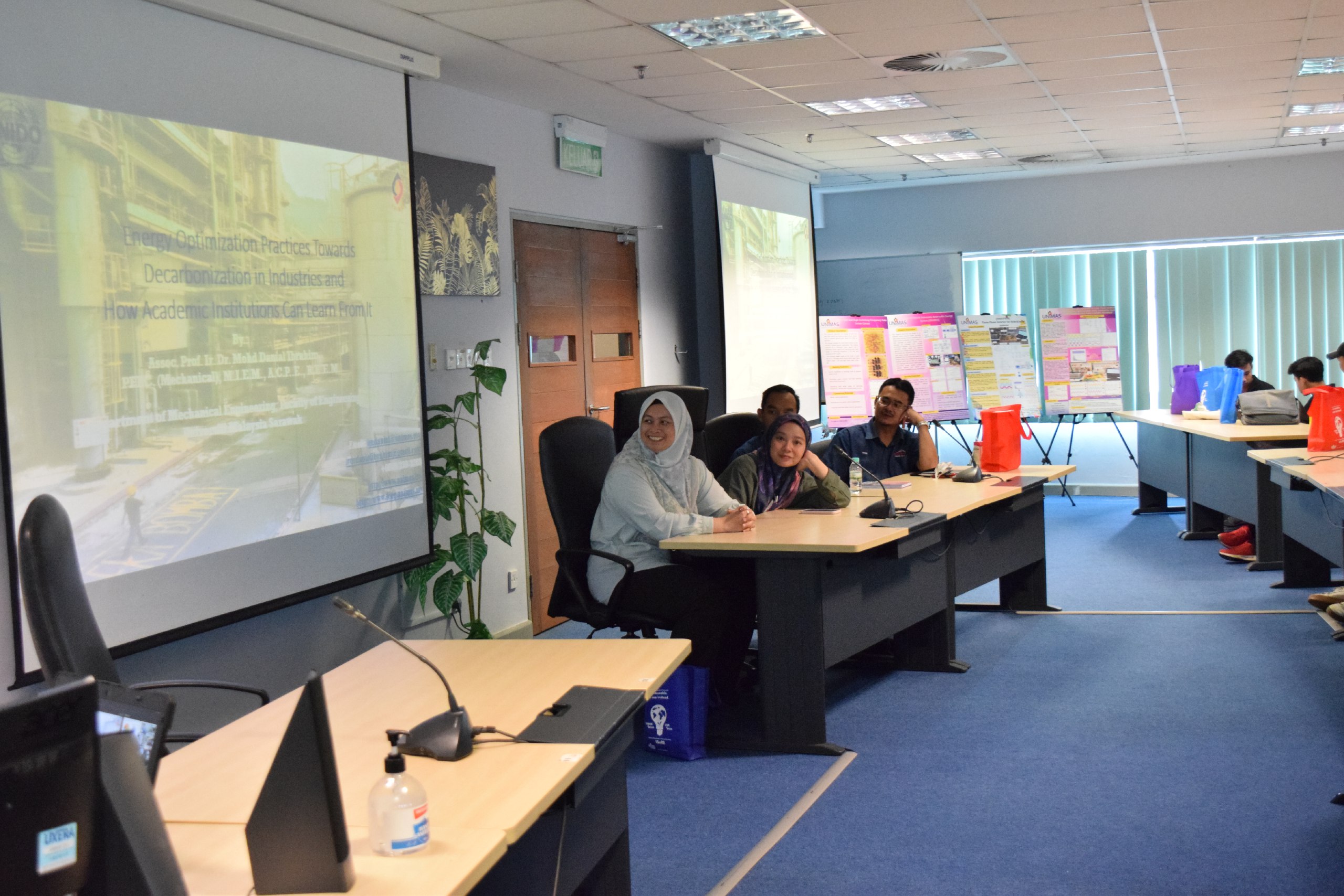 UNIMAS Low Carbon Campus